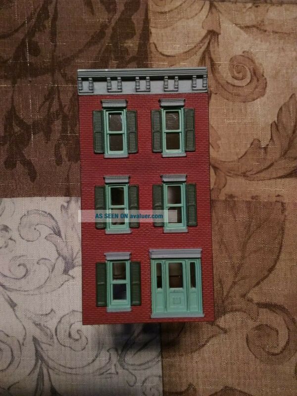 Ho Scale Built Custom Painted And Weathered Dpm 3 Story Apartment ...