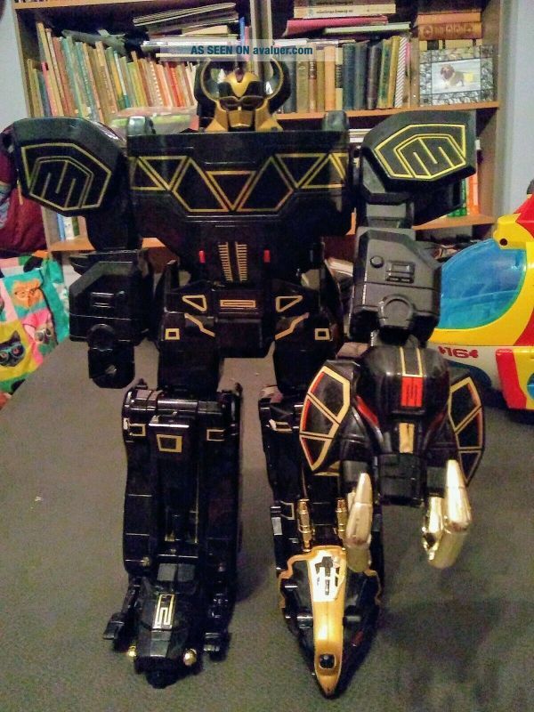 Mighty Morphin Power Rangers Black And Gold Megazord Special Edition ...