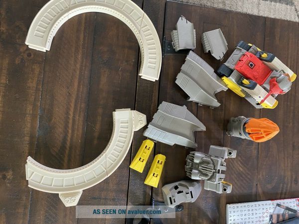 1985 Parts Transformers Omega Supreme Robots Action Figure Parts ...