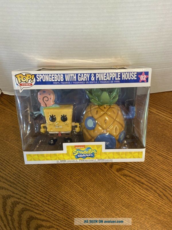 SpongeBob Squarepants - SpongeBob With Pineapple House Pop Town Vinyl ...