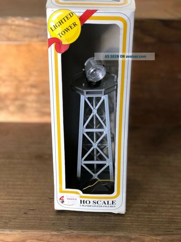 Model Power HO Scale Built Up Lighted Building 631 SEARCH LIGHT TOWER ...