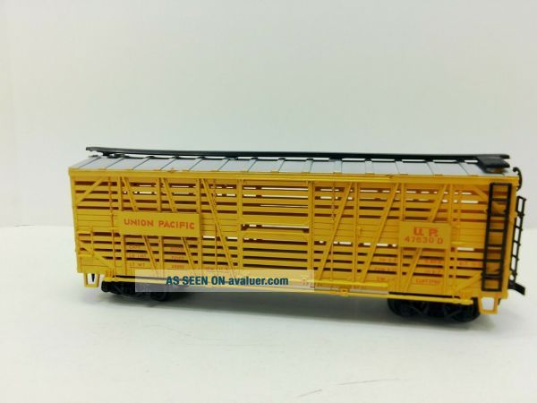 AHM 5275 C HO Scale Union Pacific Cattle Car | #32163475