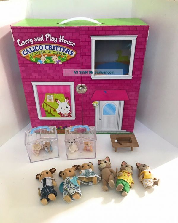 Calico Critters Carry & Play Case 10 Critters Bunny Cat Family ...