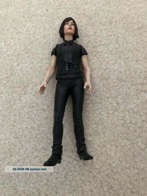 The Twilight Saga Moon Alice Cullen NECA Action Figure | #32543561