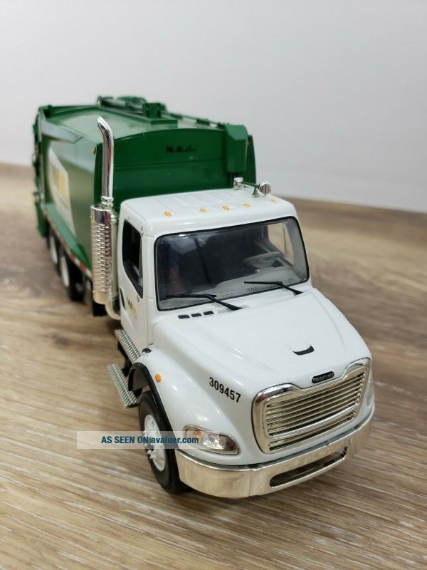 2004 First Gear 1:34 Freightliner Rear Loader Garbage Truck Waste ...