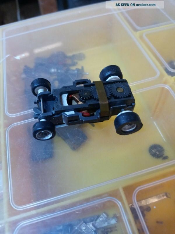 AURORA AFX NON MAGNA TRACTION CHASSIS WITH HALIBRAND WHEELS AND TIRES ...