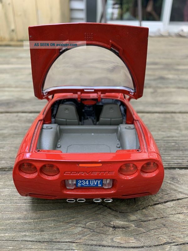 Burago 1997 Chevrolet Corvette C5 Red Die Cast Car 1:18 Scale Made In ...