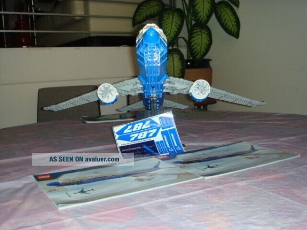 LEGO 10177 Boeing 787 Dreamliner 100 Complete With Instruction Books ...