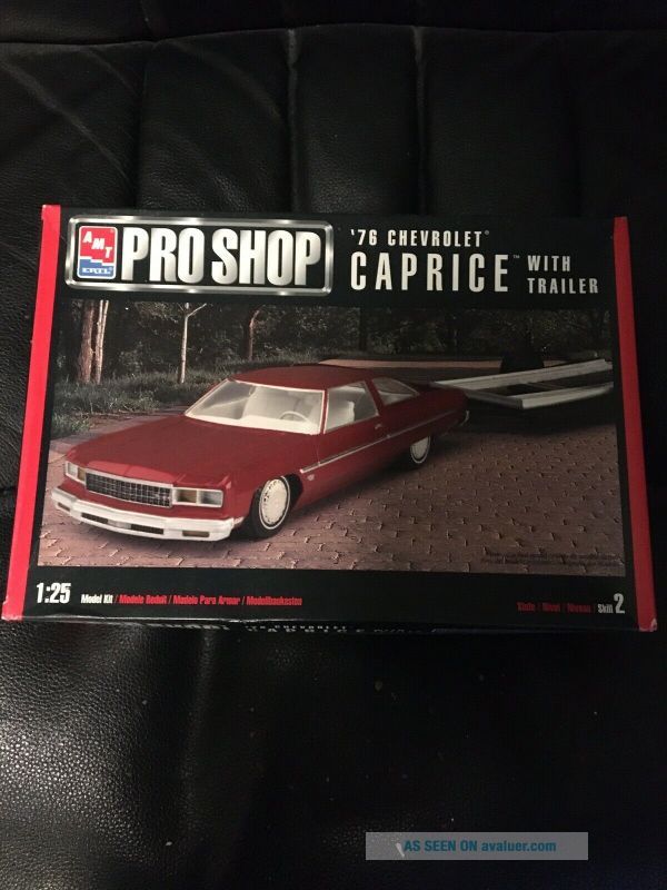 Amt Ertl Classic Model Kit 1976 Chevy Caprice | #33100684