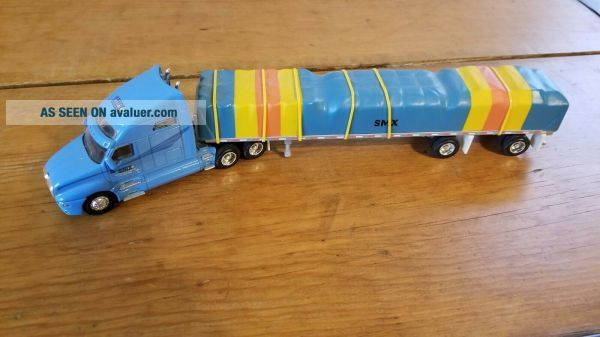 1/64 Diecast Model Semi Truck Kenworth T6000 Flatbed Smithway Motor ...