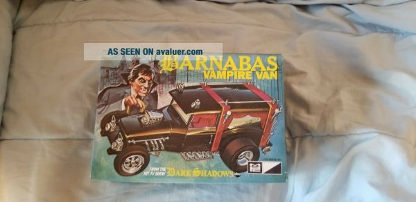 BARNABAS VAMPIRE VAN MPC 1/25 SCALE | #33168345