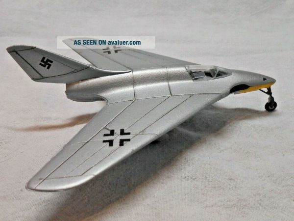 Built 1:72 German WW - 2 Messerschmitt P. 1111 Jet Fighter Interceptor ...
