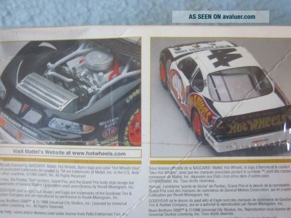 REVELL KYLE PETTY 44 HOT WHEELS BLUES BROTHERS 2000, GRAND PRIX 1/24 ...