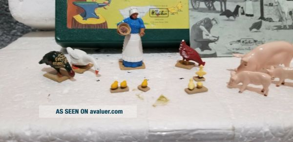 Britains William Britain Home Farm Series 8705 The Farmyard Set Boxed ...