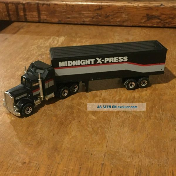 Vintage Matchbox Convoy Kenworth Box Truck Midnight Express 1981 Macau ...