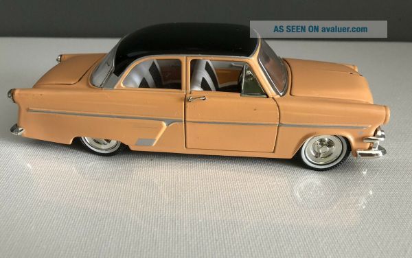 ARKO Products 1954 Ford Motor Company CUSTOMLINE Vehicle Car 1:32 Die ...