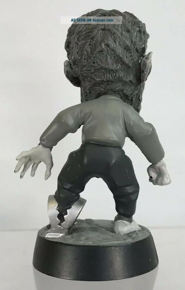 Vintage Sideshow Universal Monsters Little Big Heads Wolfman Silver ...