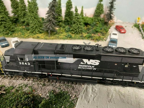 Scaletrains Rivet Counter Ho Scale Norfolk Southern SD40 - 2 With Dcc ...