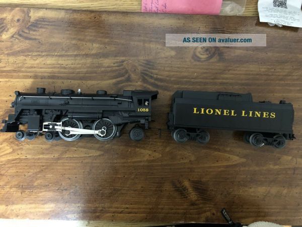 LIONEL TRAIN 1058 ENGINE WITH LIONEL LINES TENDER BOX CAR | #33852908