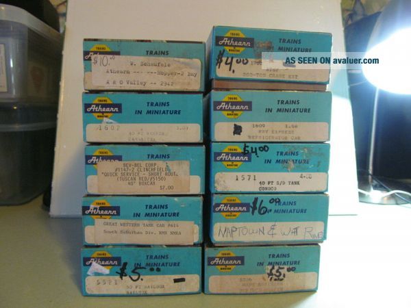 10 Train Cars HO Scale (Not Put Together - A - 18) | #33856313