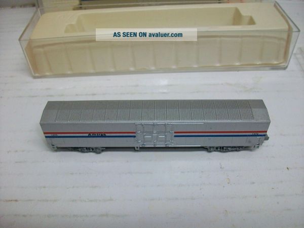 N Scale Con - Cor MHC Boxcar Amtrak Phase 3 W/O PO LOGO | #33881459