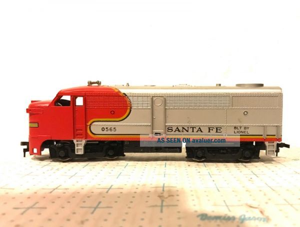 Lionel HO Scale 0565 Santa Fe Diesel Locomotive OB | #33883658
