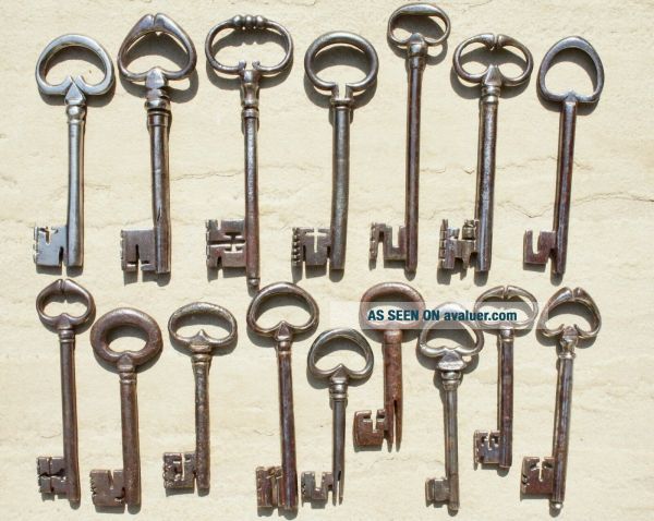 16 Good Quality French Wrought Iron 18th Century Keys | #45294815