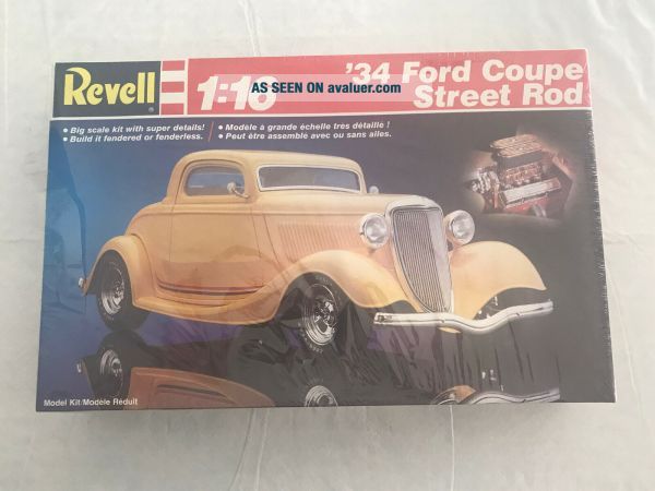 Revell 34 Ford Coupe Street Rod 1:16 Scale BOX | #45604645