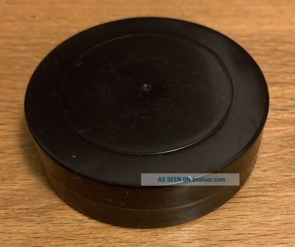 1970 Los Angeles Kings Plastic Puck " Maple Leaf Potato Chips " Premium ...