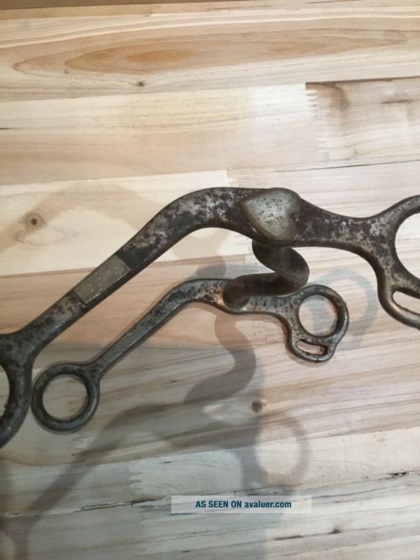 Antique Vintage Horse Bit Heart Detail Stamped KELLY | #46018319