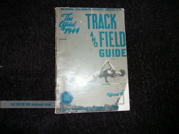 1944 NCAA OFFICIAL TRACK AND FIELD GUIDE | #46494700