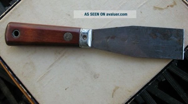 Vintage Red Devil 7 1/4 " Wood Handle Putty Knife | #46733250
