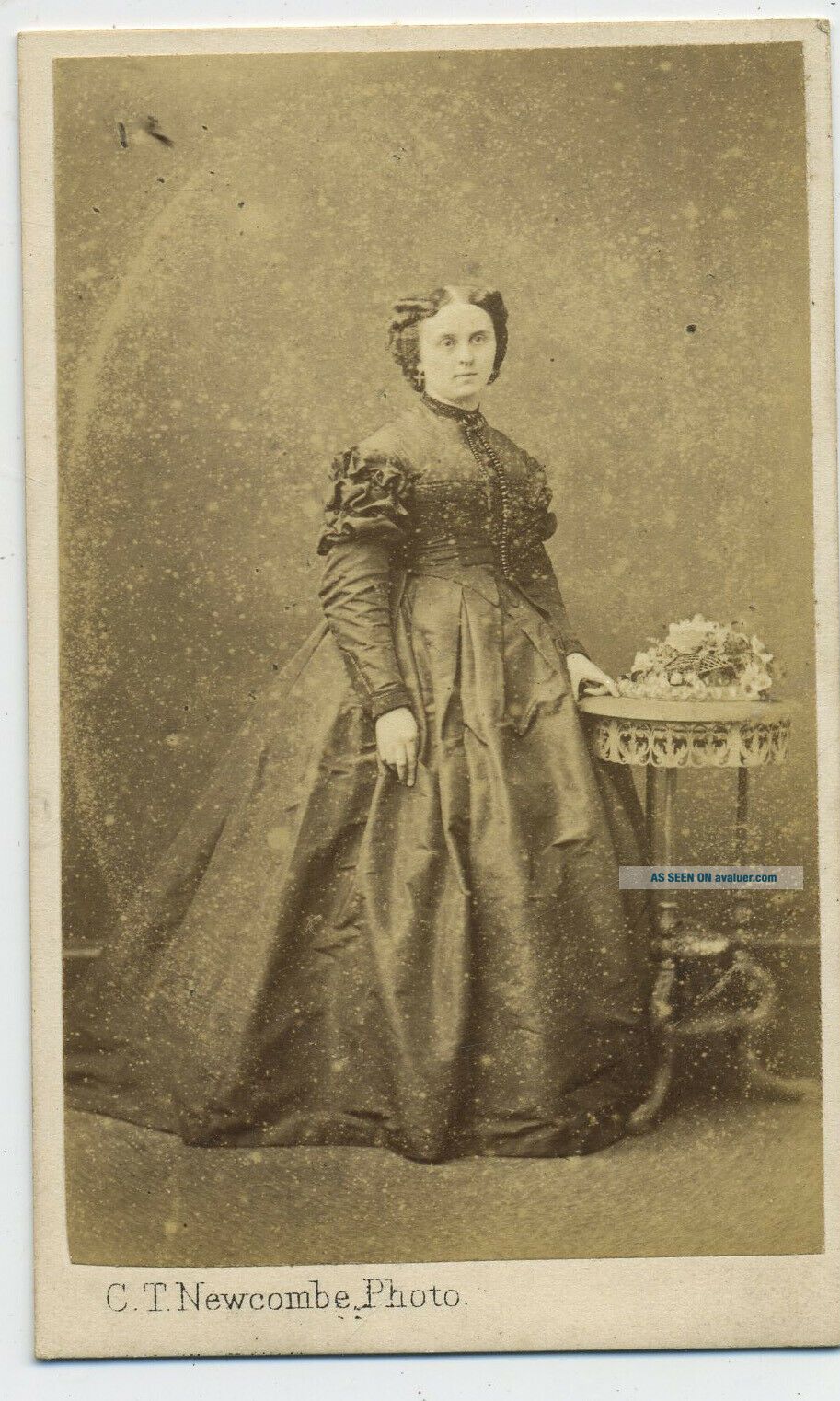 Antique CDV Photograph Of Young Victorian London Woman Standing By A ...