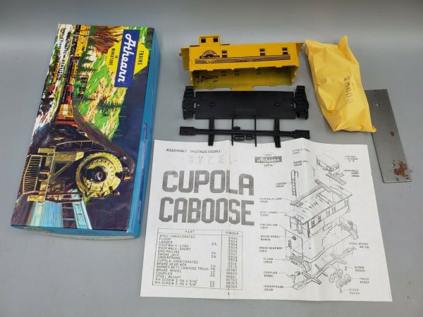 Athearn Rio Grande Main Line Caboose No. 1258 HO Scale Railroad Train ...