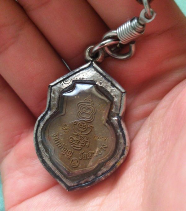 Thai Amulet Buddha LP Kuay Talisman Luck Case Silver Casing Pendant ...