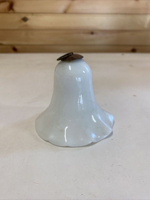 ANTIQUE VICTORIAN OIL LAMP SMOKE BELL ATTACHED MILK GLASS | #59719195