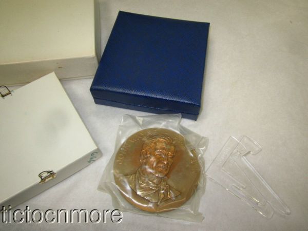 VINTAGE US 1979 JOHN WAYNE AMERICAN BRONZE MEDAL MEDALLION HIGH RELIEF ...