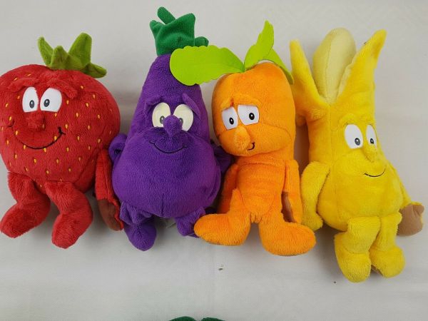 BUNDLE OF X 6 CO - OP GOODNESS GANG PLUSH FRUITS AND VEGETABLES ...