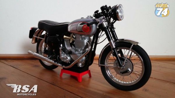 BSA Goldstar Clubman 1956 Motorcycle Scale 1:6 Model | #60371485