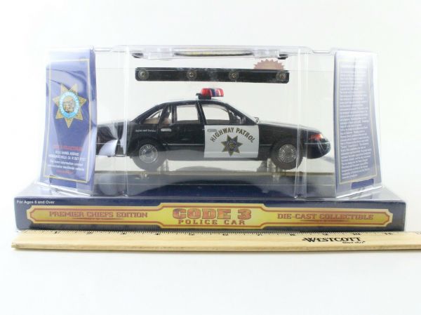 Ford Crown Victoria California Highway Patrol Police Car Code 3 1:24 ...