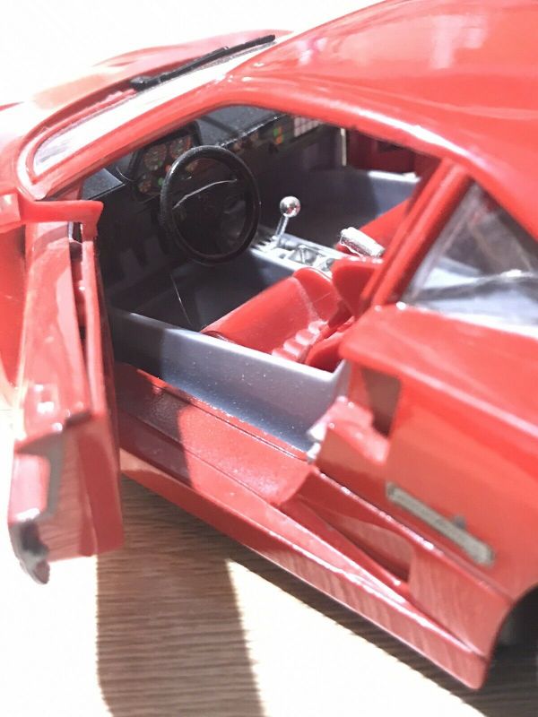 Bburago Ferrari F40 Scale 1/24 - 1987 | #61162628