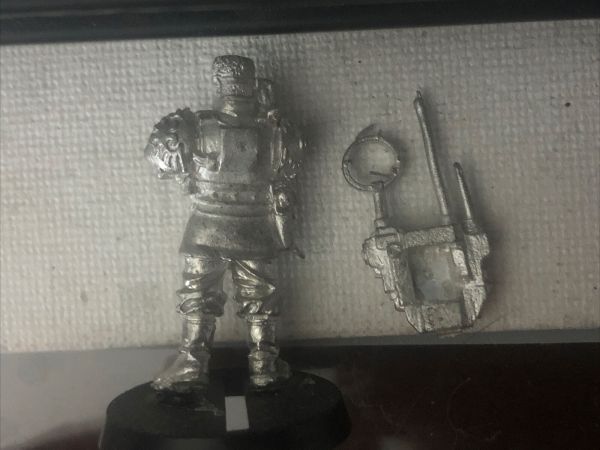 Warhammer 40k Regimental Advisor Master Of Ordinance Vox Caster Metal ...