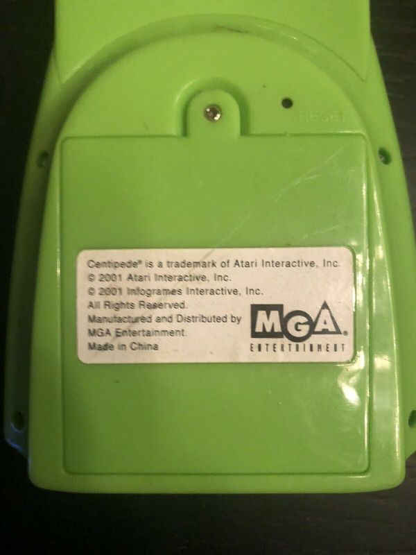 CENTIPEDE Handheld Game MGA Entertainment Classic Atari Arcade Game ...
