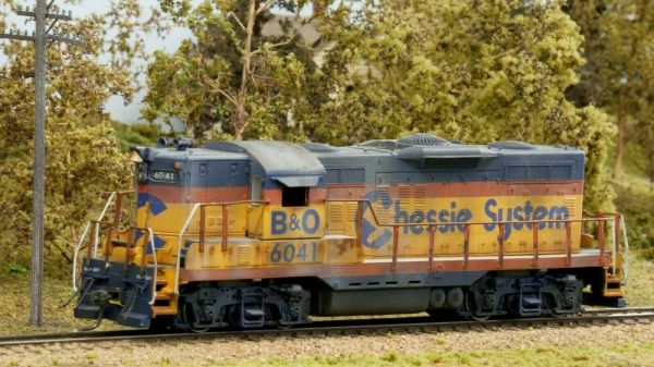 Custom Built And Detailed Athearn/P2K B&O Chessie System GP9 HO Scale W ...