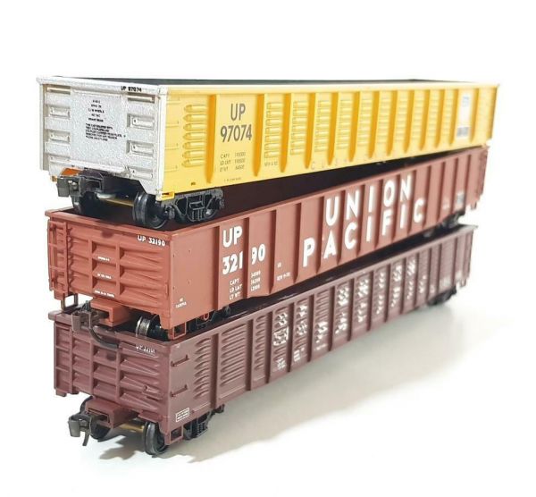 ATHEARN ATLAS ? HO GAUGE - 3x UP UNION PACIFIC LIVERY 52’6″ BOGIE ...