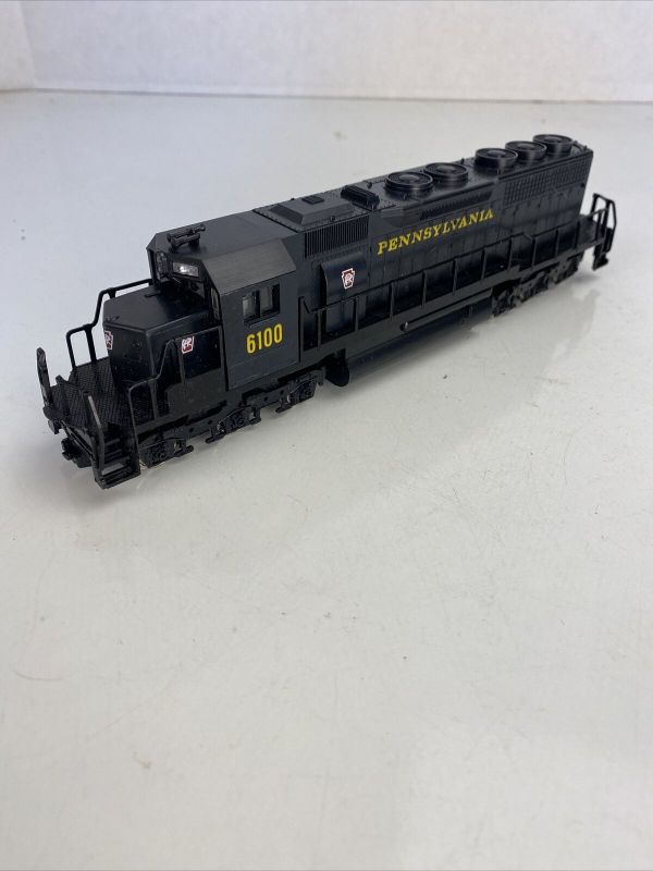 Mehano HO Train Pennsylvania Railroad EMD SD40 Powered Diesel ...